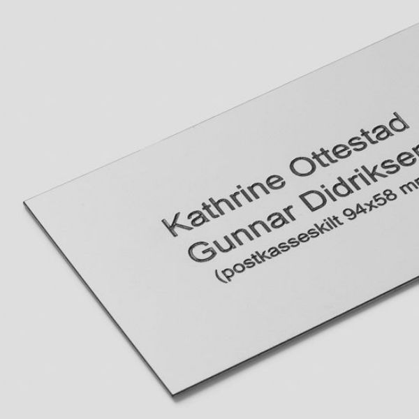 Design Skilt. Postkasseskilt plast